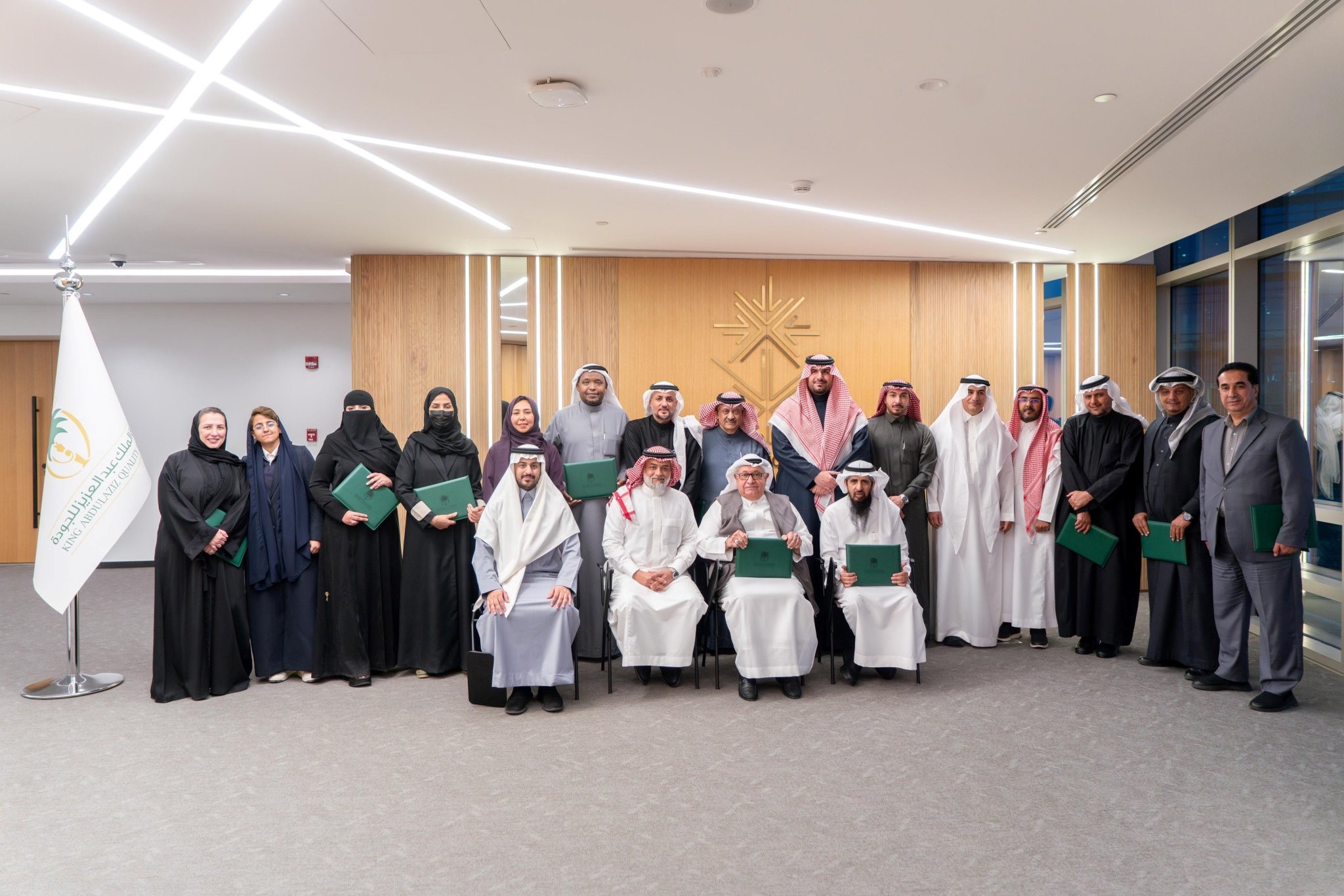 عقدت أمانة جائزة الملك عبدالعزيز للجودة ورشة عمل لمناقشة مخرجات الدورة ...